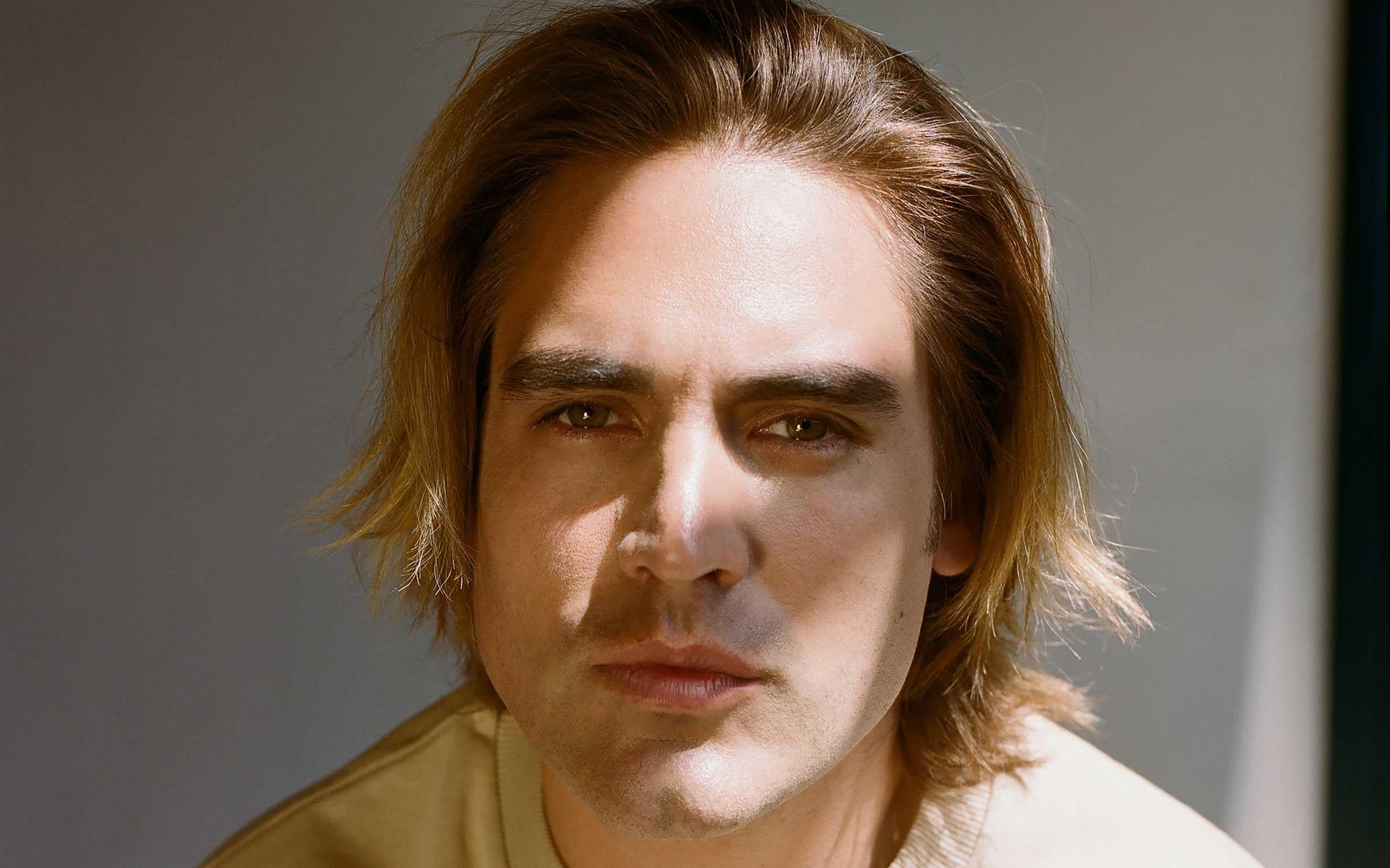 Charlie Simpson -liput