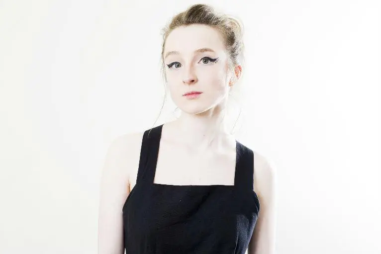 Zoe Graham Tickets, Tour and Concert Dates – www.livenation.cz