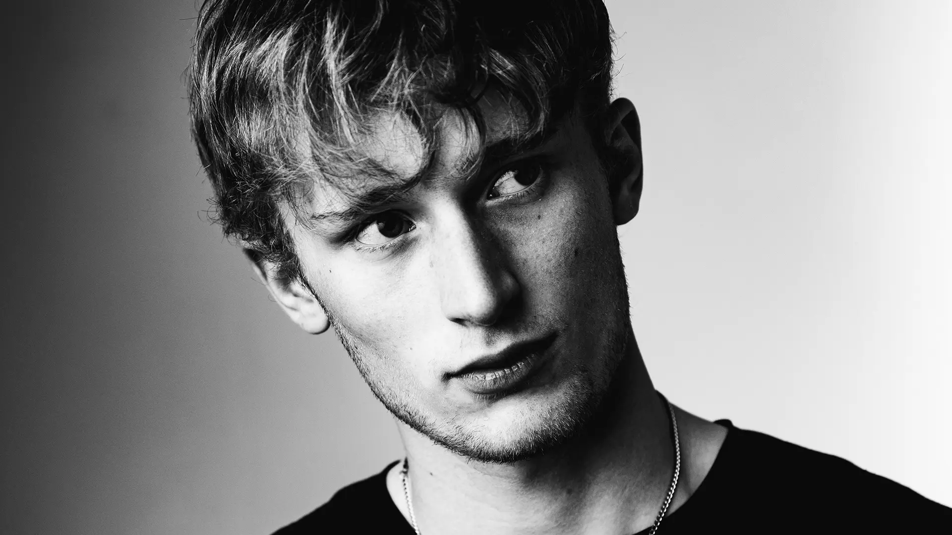 Maxwell Varey Tickets, Tour and Concert Dates – www.livenation.co.uk