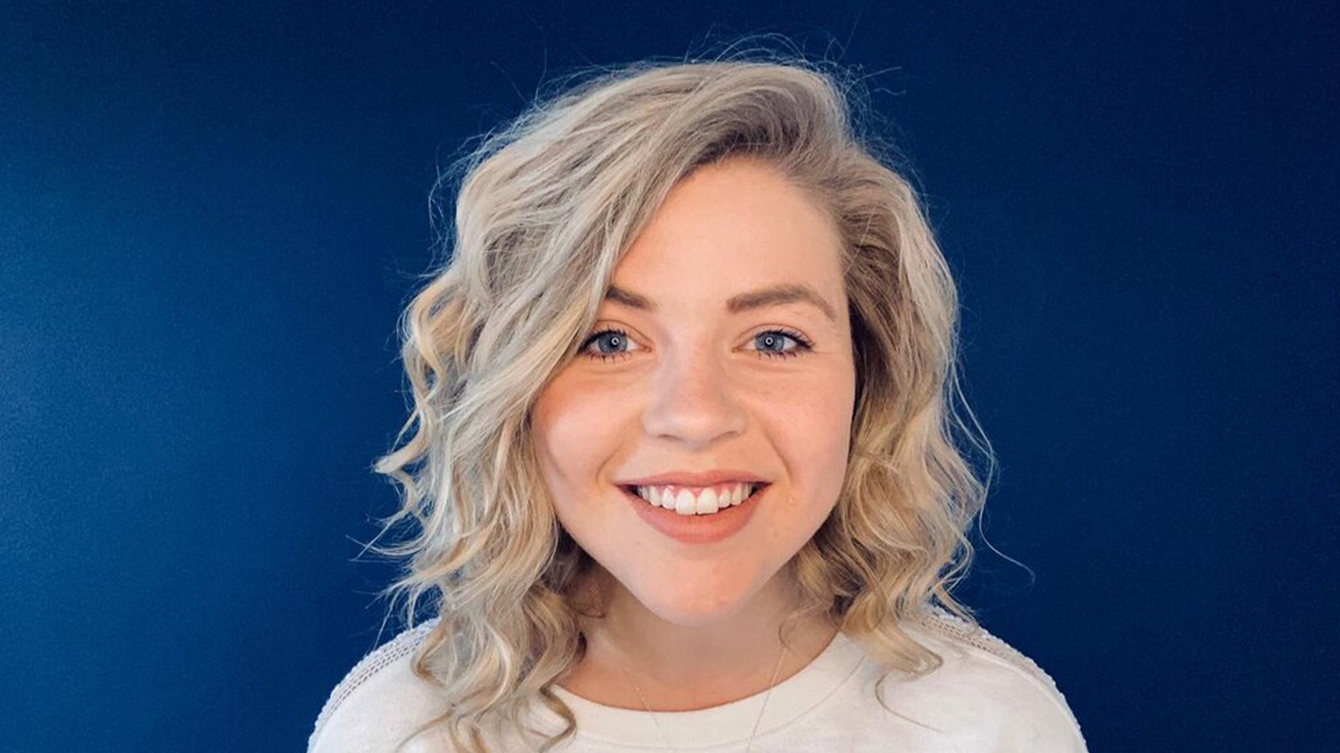 Abigail Carter Simpson Tickets, Tour & Concert Information | Live Nation UK